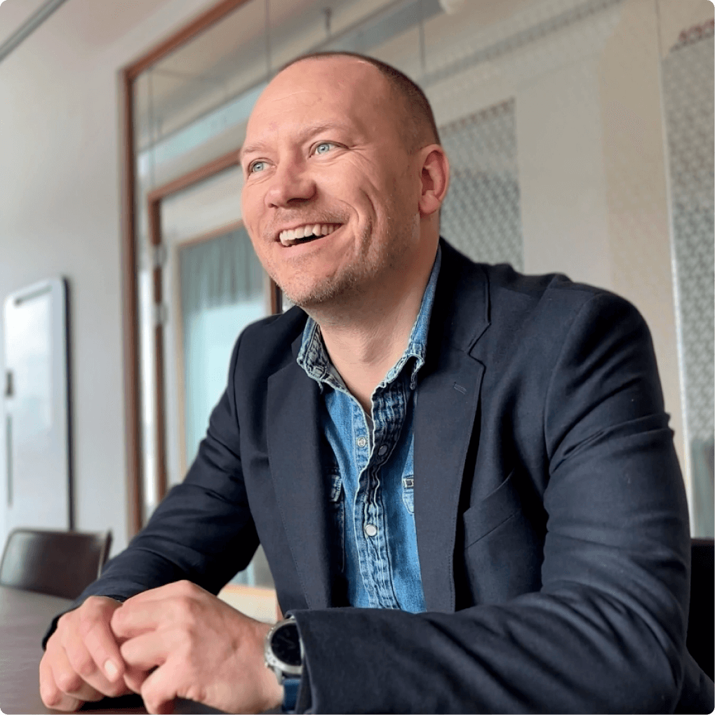 Goodwings — Book a demo